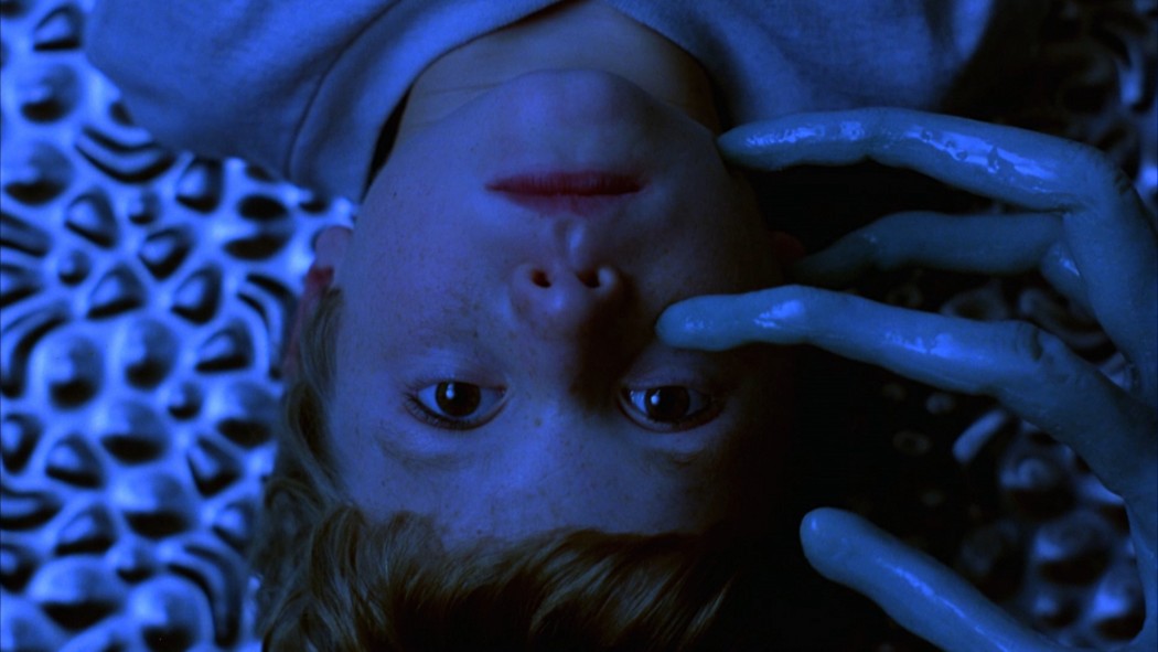 Under the Skin: 5 Reasons Why "Mysterious Skin" Should Be Required Teen ...